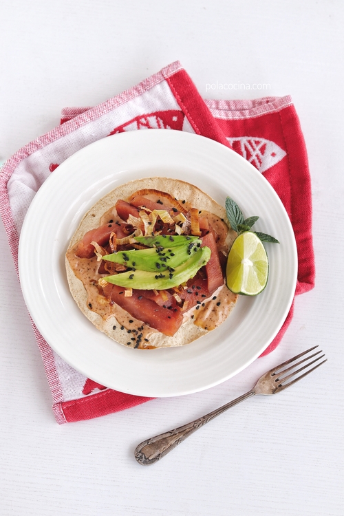 Tostadas de atún fresco con chipotle, receta fácil de Cuaresma